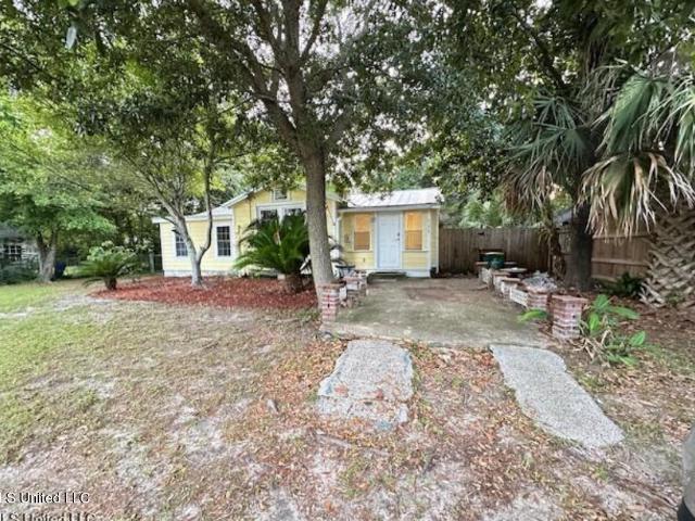153 Saint Peter Street