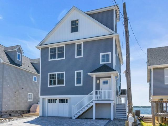 153 Shore Dr, Brick, NJ 08723