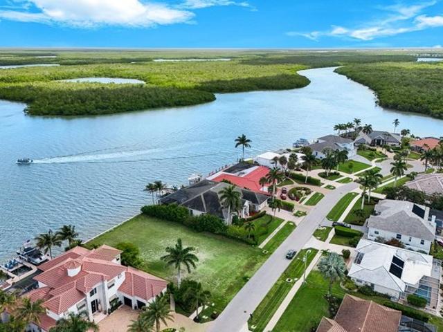 153 Stillwater Ct, Marco Island, FL 34145
