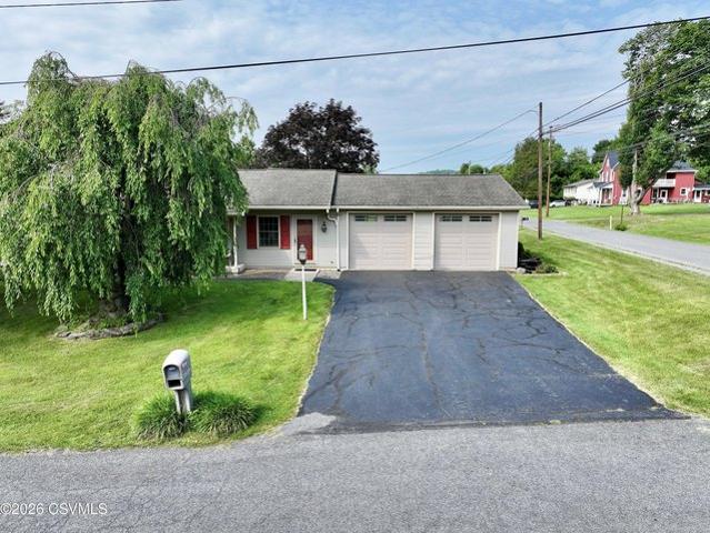 153 Park Ln, Northumberland, PA 17857