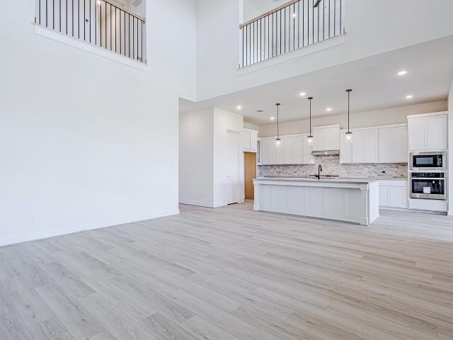 153 Peninsula Point Drive