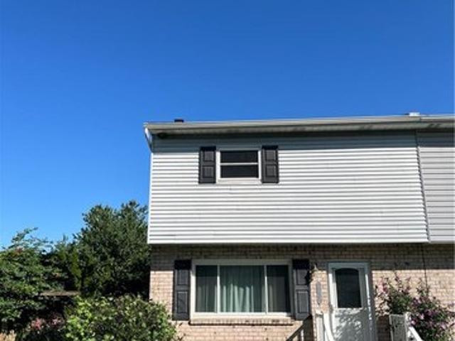153 Roberts St, Alburtis, PA 18011
