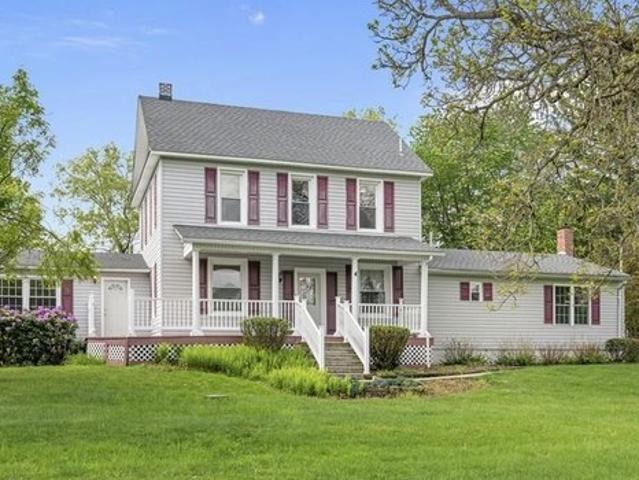 153 Rolling Hills Rd, Johnstown, PA 15905