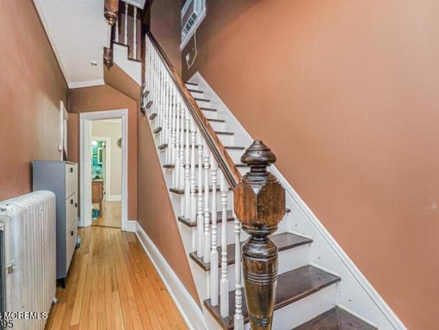 153 W Union Avenue