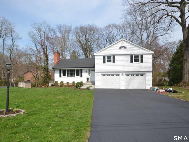 153 Woody Ln, Fairfield, CT 06825 | MLS #24184