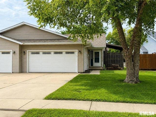 153 Wintergreen Dr, Chatham, IL 62629