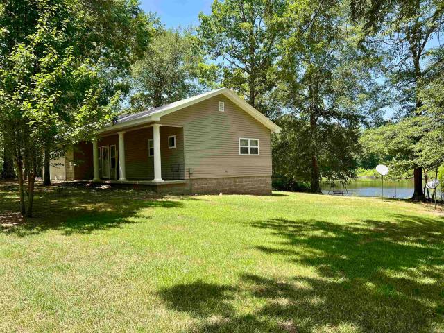 153 Thompson Road