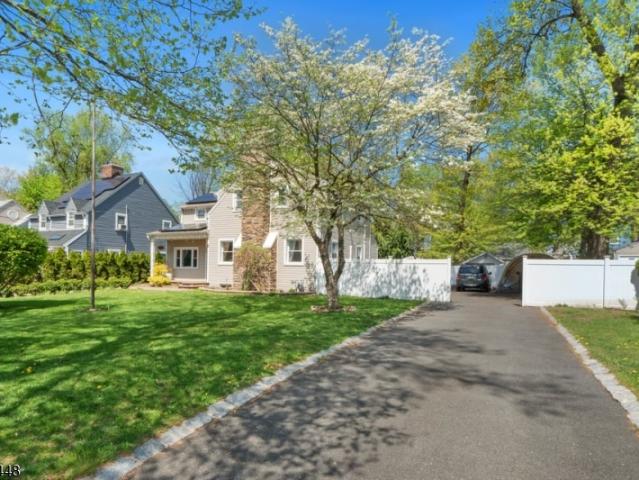 153 Tryon Ave