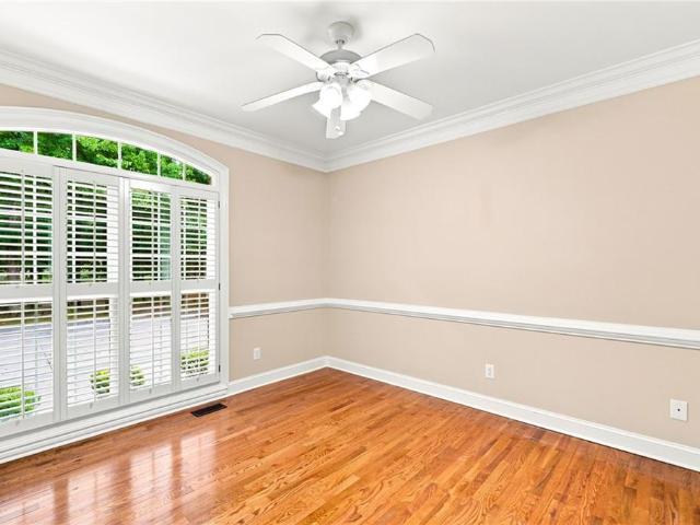 153 York Pl, Calhoun, GA 30701 | MLS #7758