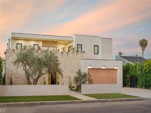 15447 Huston St, Sherman Oaks, CA 91403 | MLS #SR26068