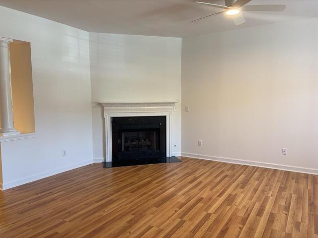 1544 Oxborough Circle