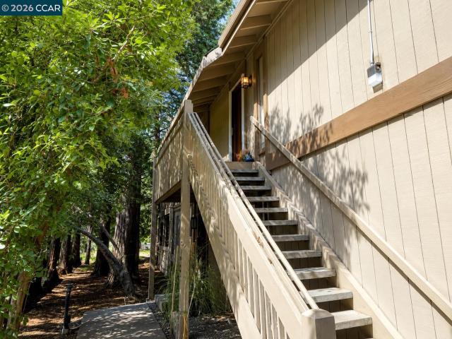 1544 Bailey Rd 40