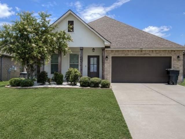 1544 Riverview Ln, Shreveport, LA 71104