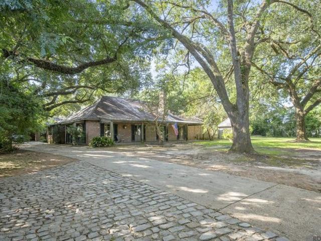 1544 Stanford Ave, Baton Rouge, LA 70808
