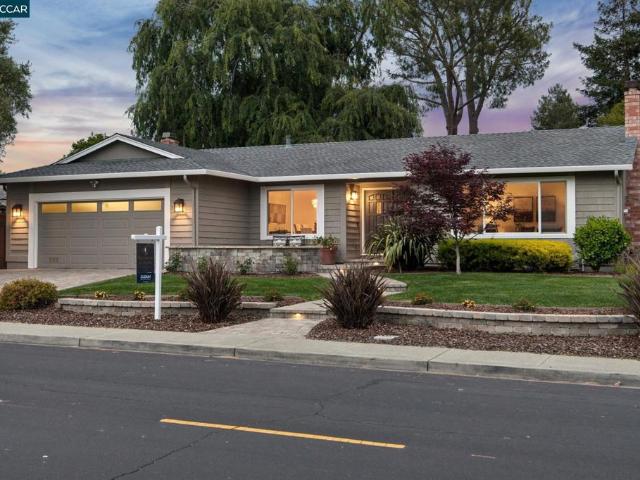 1544 Saint Helena Drive