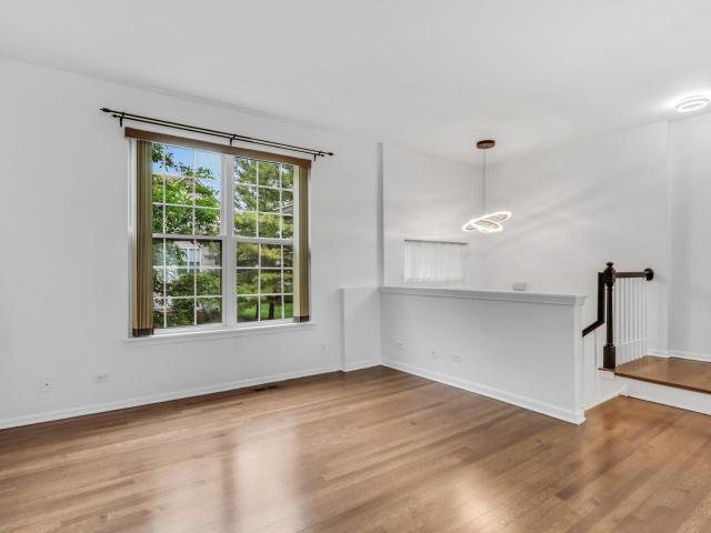 1544 sauganash court