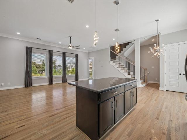 1544 W 23rd Street