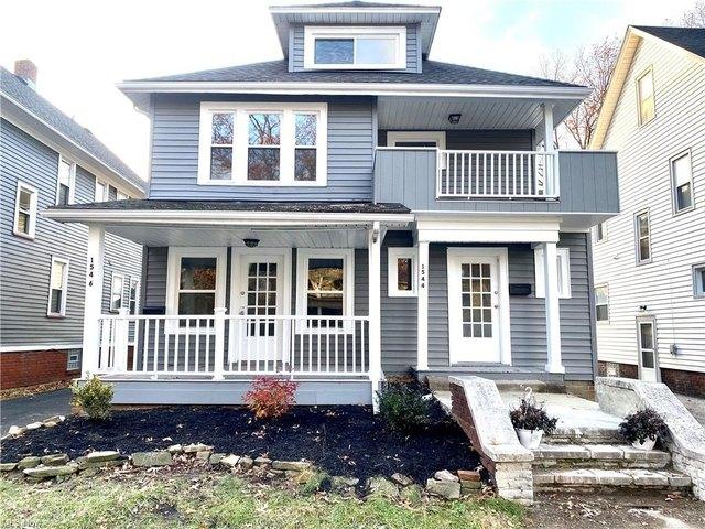 1544 Warren Rd, Lakewood, OH 44107