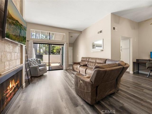 1544 Wavertree Ln, Fullerton, CA 92831