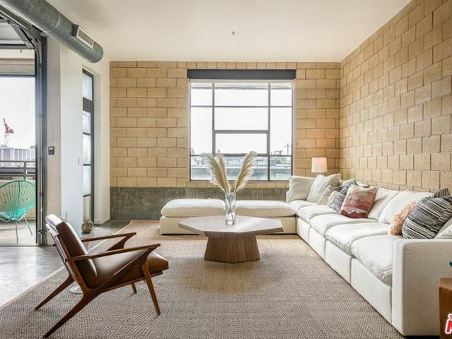 1544 12th St #202, Santa Monica, CA 90401
