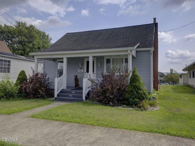 1544 2nd Ave, Berwick, PA 18603