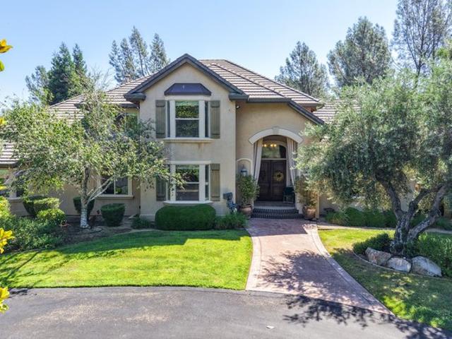15450 Middletown Park Dr, Redding, CA 96001