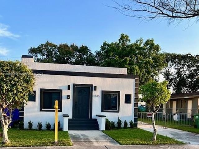 1545 NW 53rd St, Miami, FL 33142