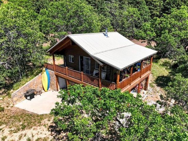 1545 N Squirrel Dr, Duck Creek Village, UT 84762