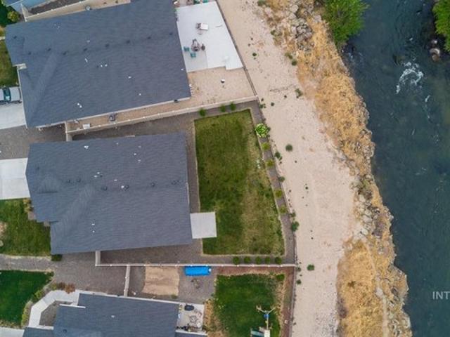 1545 N Thistle Dr, Kuna, ID 83634