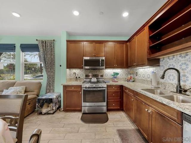 1545 Crown Ln Unit 6, Chula Vista, CA 91915