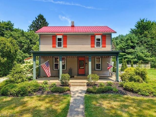 1545 Ritchie Rd, Stow, OH 44224