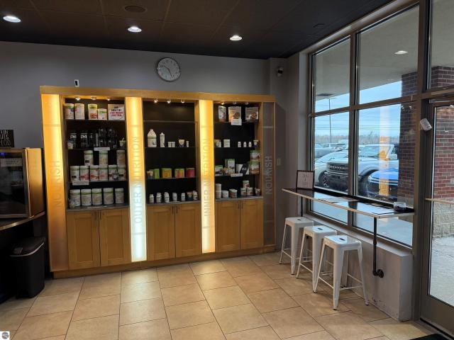 1545 S Division # Suite 116
