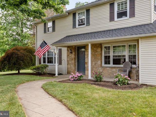 1545 Terrace Dr, Ambler, PA 19002