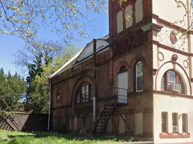 1545 W Jefferson Street