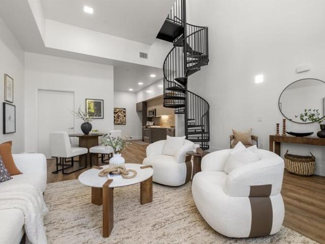 1545 32nd St Apt 101, Oakland, CA 94608