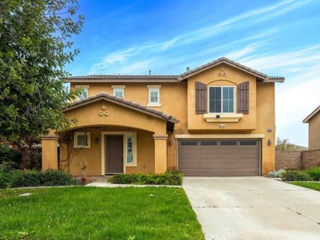 15467 Buchanan Ln, Fontana, CA 92336