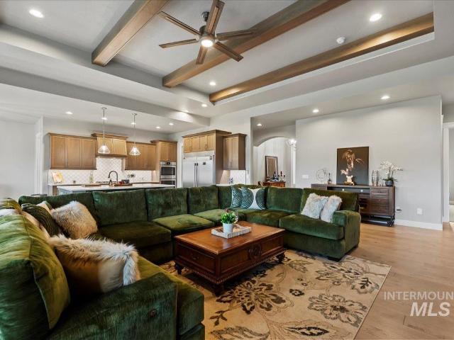 15465 Syrah Ct