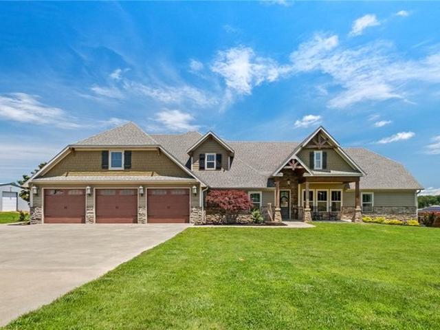 15468 Vaughn Rd, Decatur, AR 72722