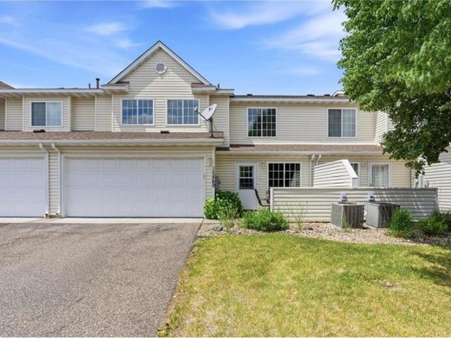 15469 Radium St NW, Anoka, MN 55303