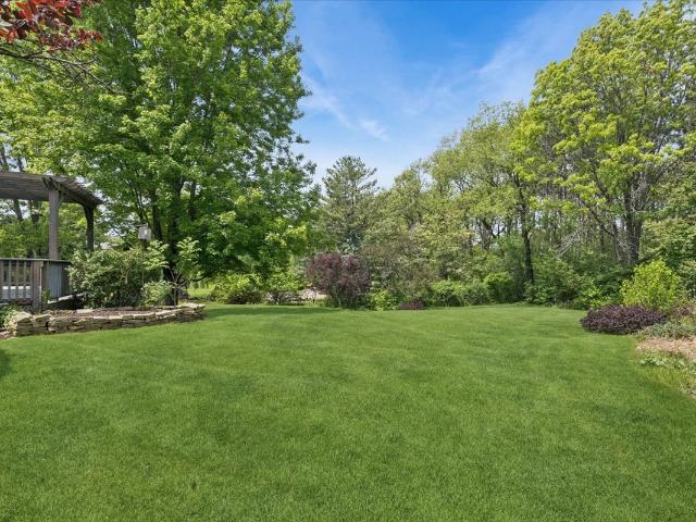 1546 Bobolink Circle