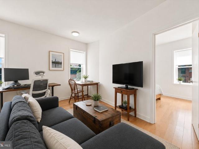 1546 Frankford Avenue # 3B