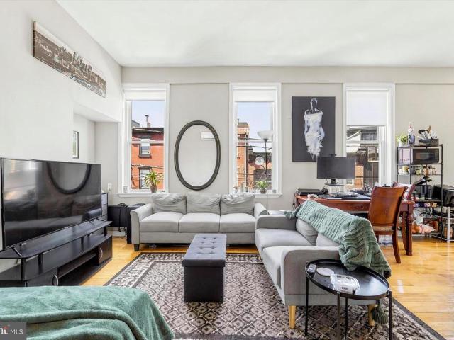 1546 Frankford Avenue # 2C