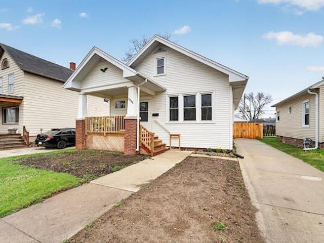 1546 William St, Racine, WI 53402