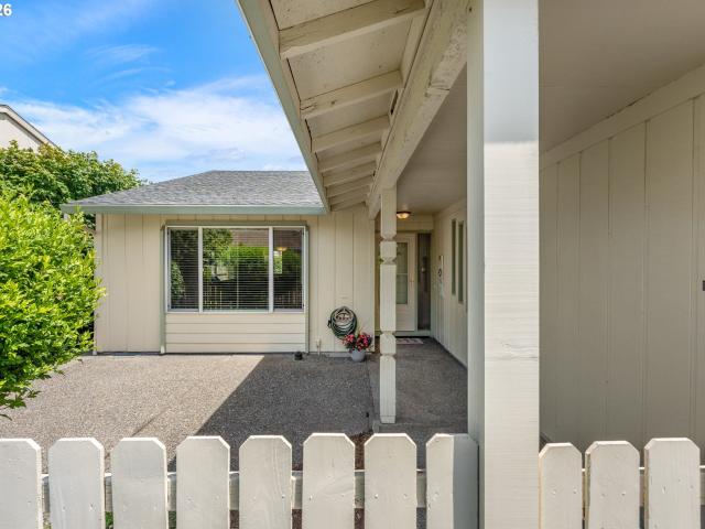 15470 sw oaktree ln