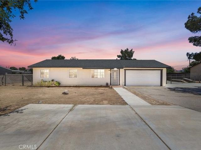 15471 Washoan Rd, Apple Valley, CA 92307