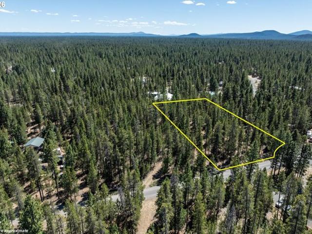 15477 Rainbow Ct, La Pine, OR 97739