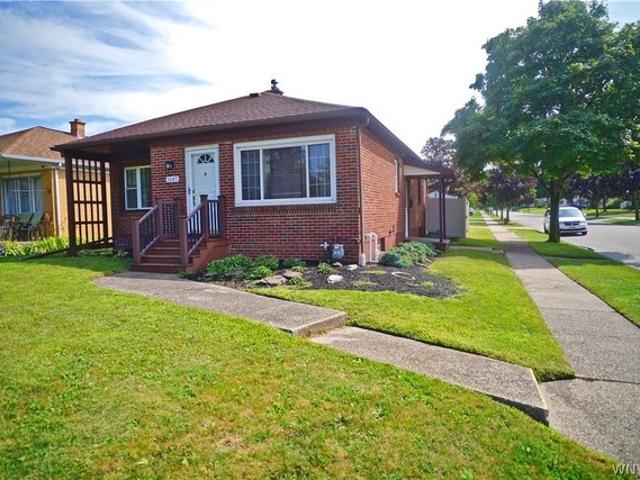 1547 Colvin Blvd, Tonawanda, NY 14223