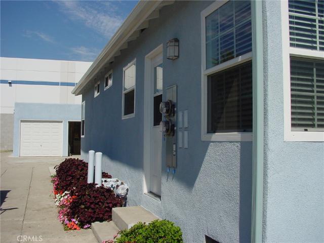 1547 Del Amo Boulevard