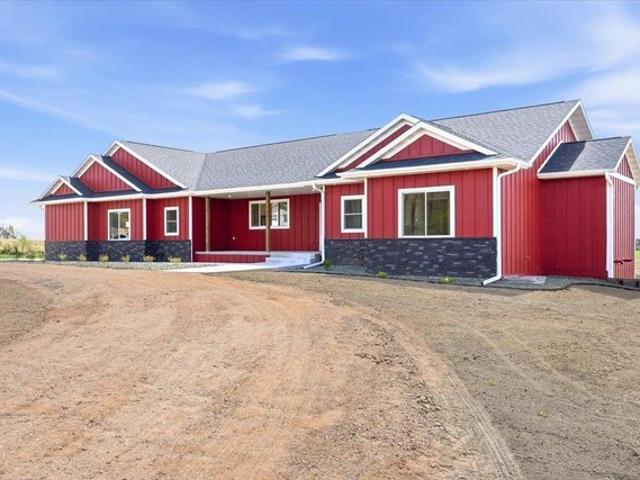 1547 17th Ave, Barron, WI 54812