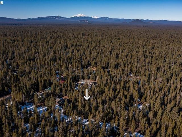 15489 Rainbow Ct, La Pine, OR 97739